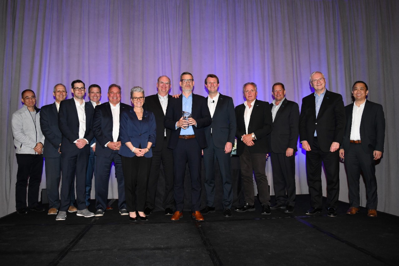 Amphenol Presents TTI Europe With ‘Best Performance – EMEA 2021’ Award ...